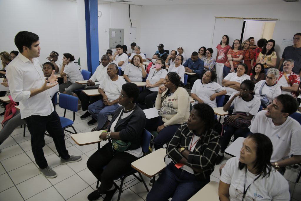 XVII Encontro de alunos e alunas da EJA - Secretaria Municipal de Educação
